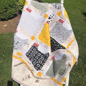 Chicken Quilt, Hen & Chicks Patchwork, Quilt for Sale, Ready to Ship ...