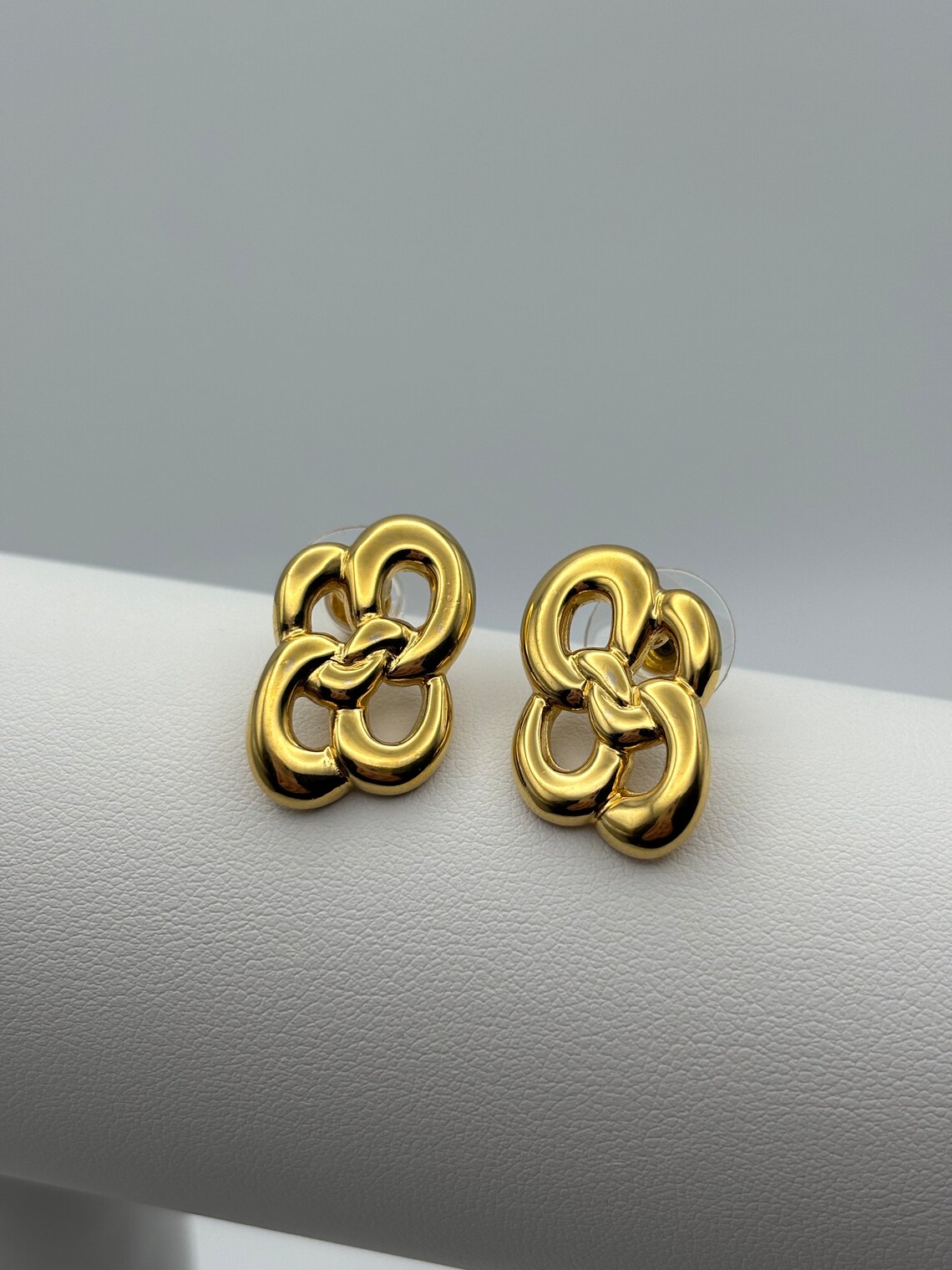 Monet, 80s Vintage Gold Plated Pierced Infinity Earrings - Etsy
