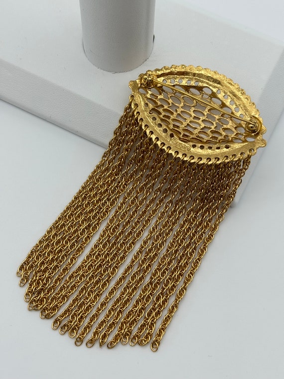 Monet, 60s vintage gold plated dangling chains brooch - Gem