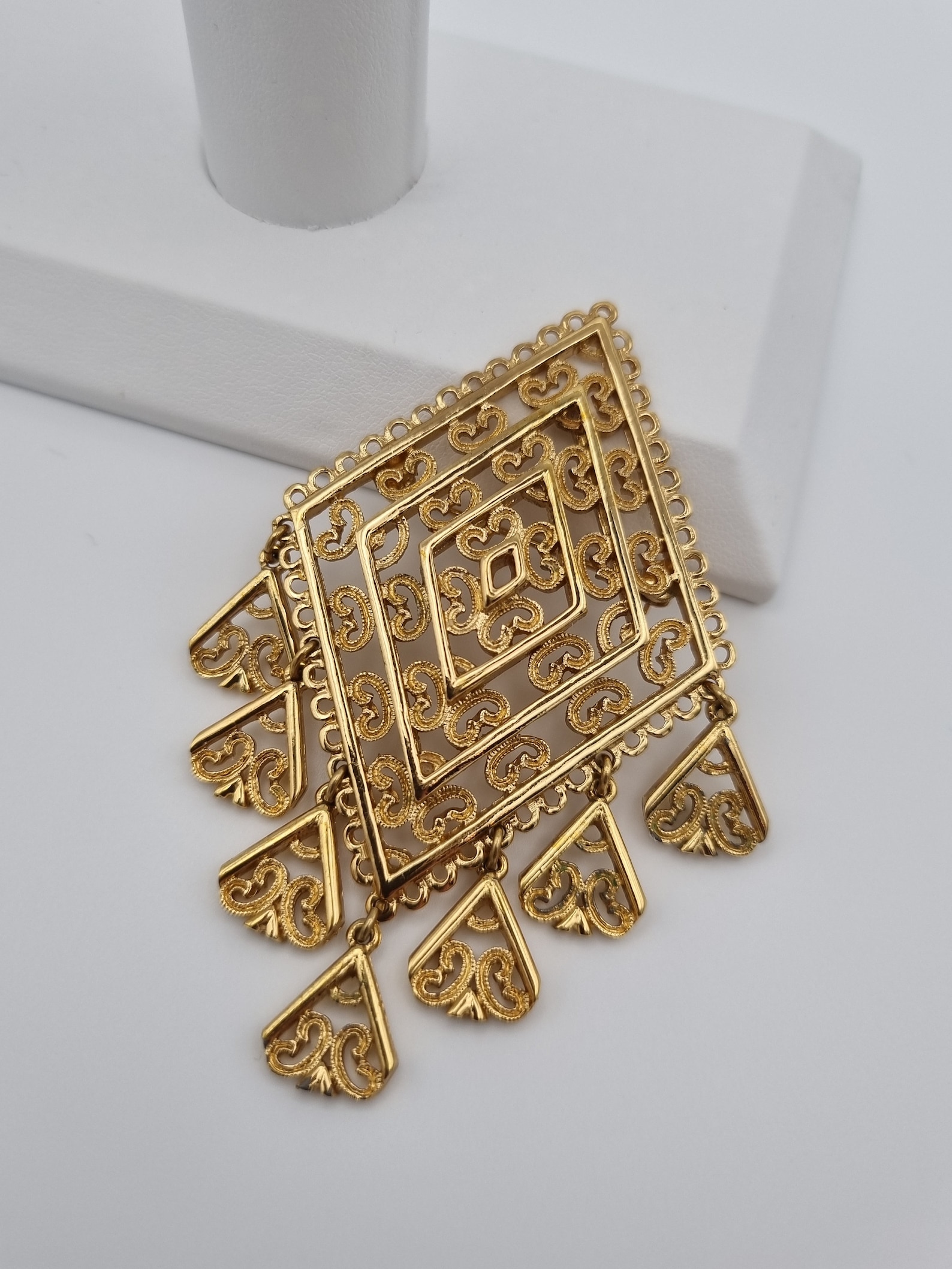 Monet, 60s Vintage Gold Plated Brooch, With Dangling Charms - Etsy