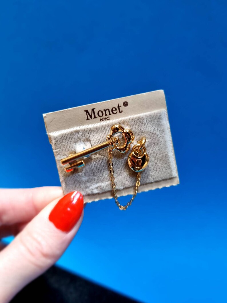 Monet 60s New Vintage Gold Plated Lock & Key Lapel Pin Duo - Etsy