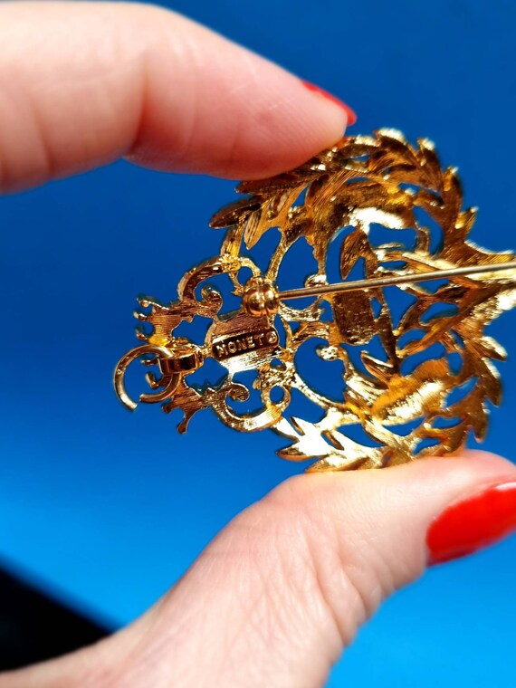 Monet, 60s vintage gold plated key brooch / pendant - Gem