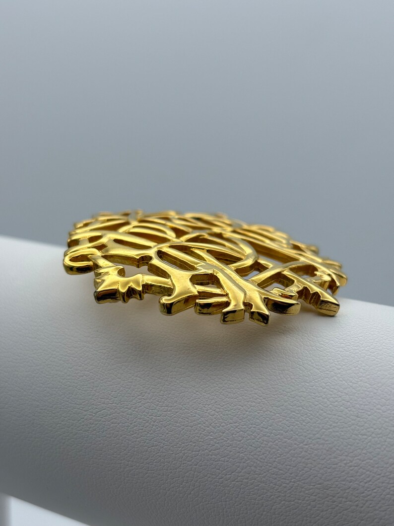 Carolee, 80s Vintage Gold Plated Logo Brooch - Etsy