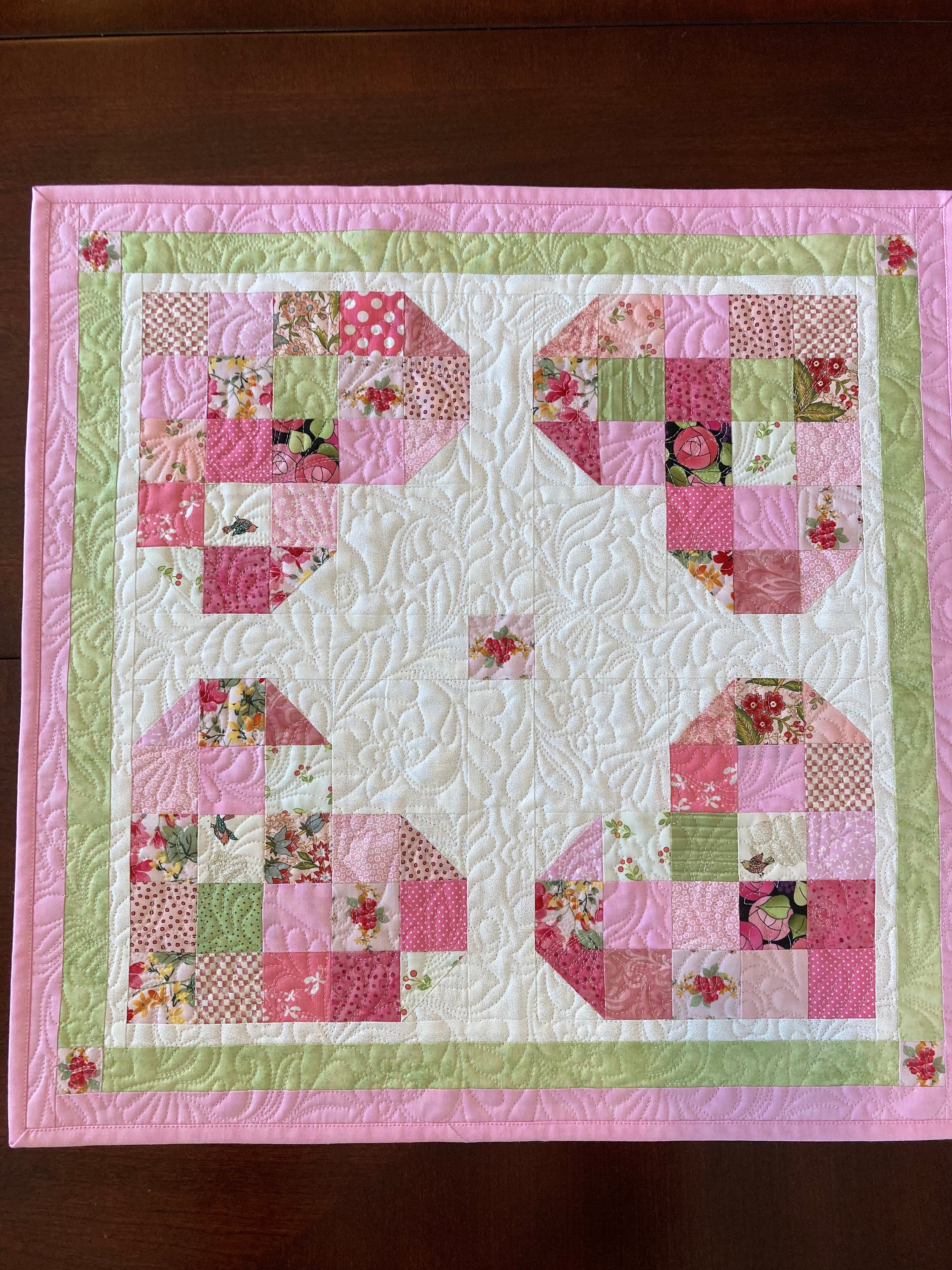 Four Pink Hearts Table Topper - Etsy