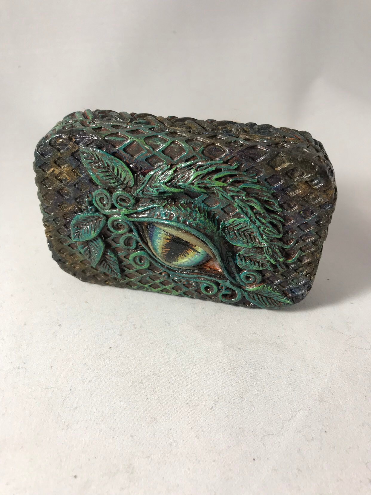 Dragon Eye Tin - Etsy