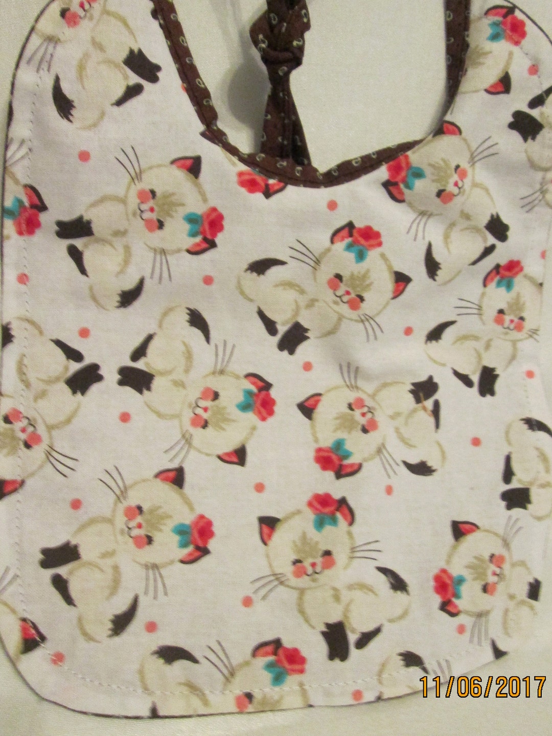 Kitten! Kitty! Siamese Cat! Cute! Baby Bib! Choice of Two Backings ...