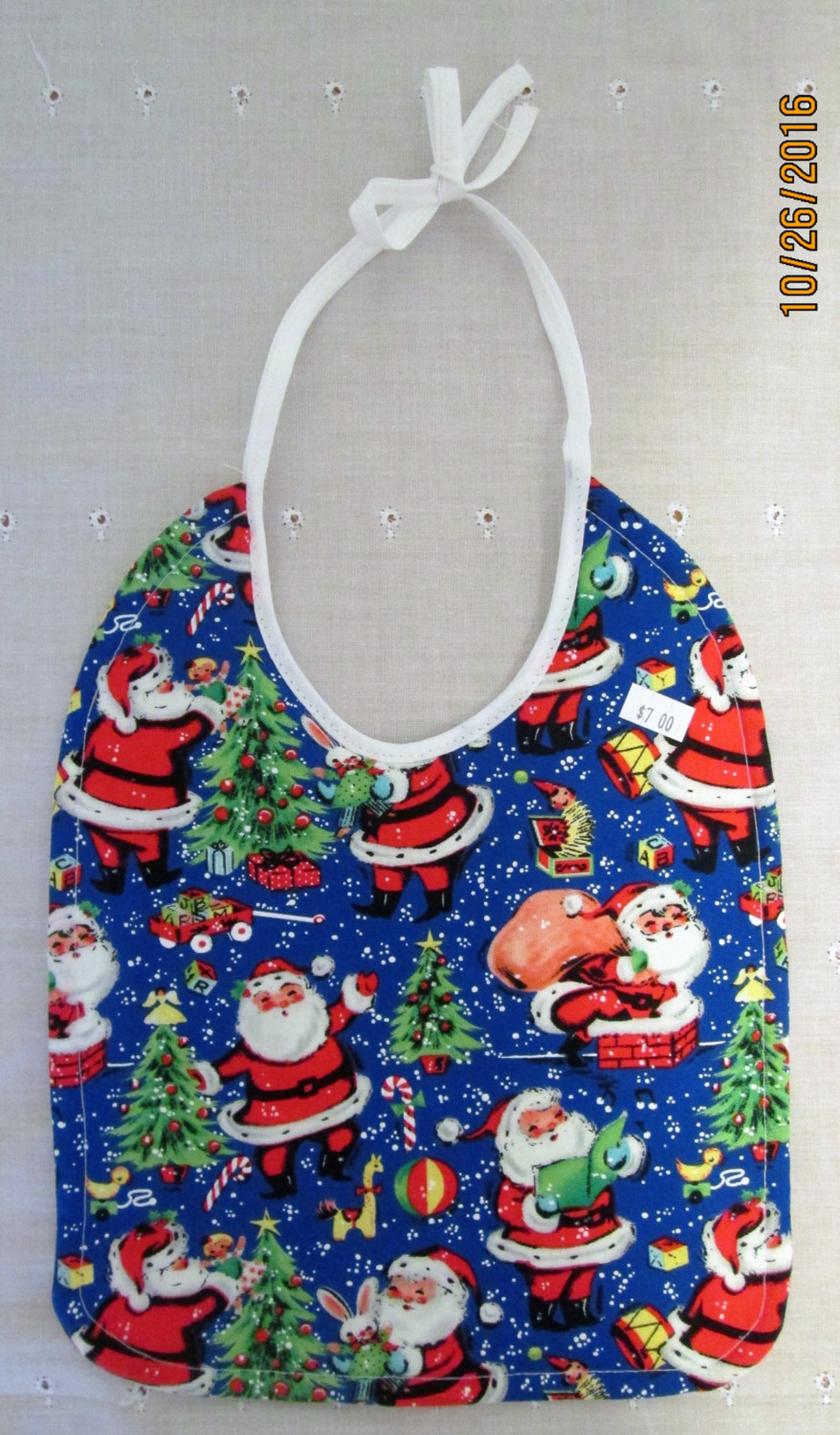 Santa Claus Christmas Bib 100% Cotton Quilted/absorbent - Etsy