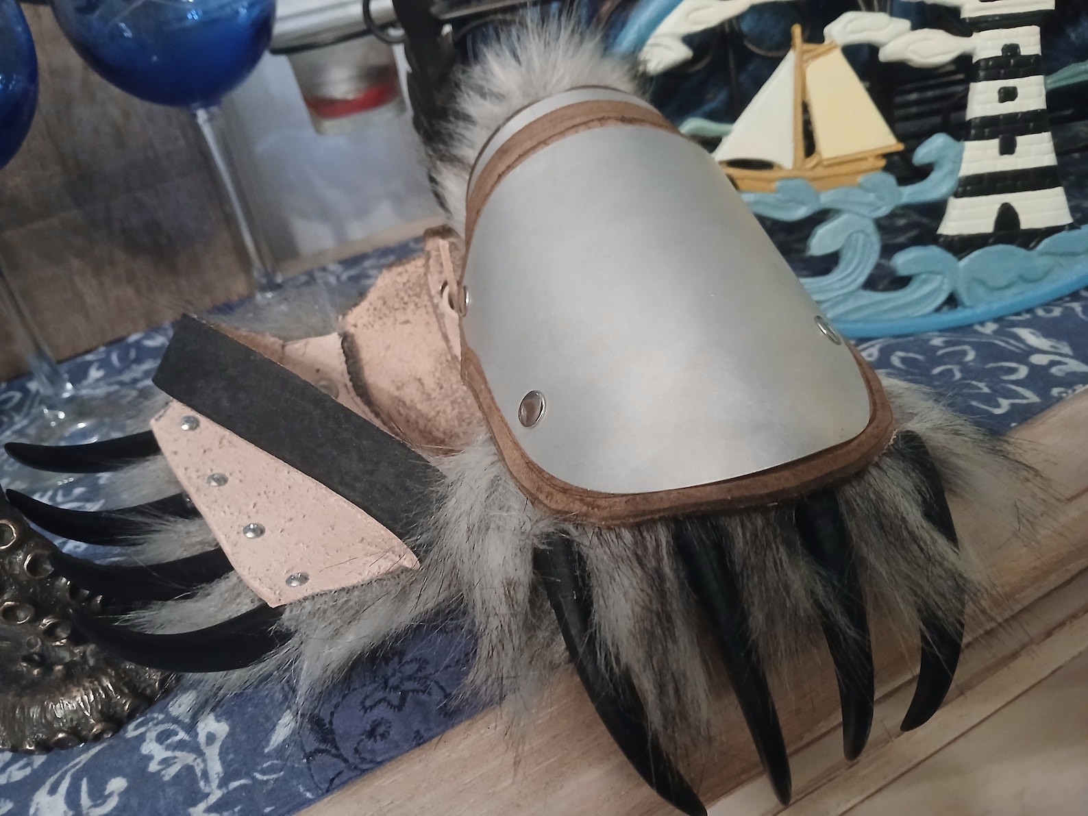 Leather Wolf Claw Gauntlets - PREMADE - Etsy