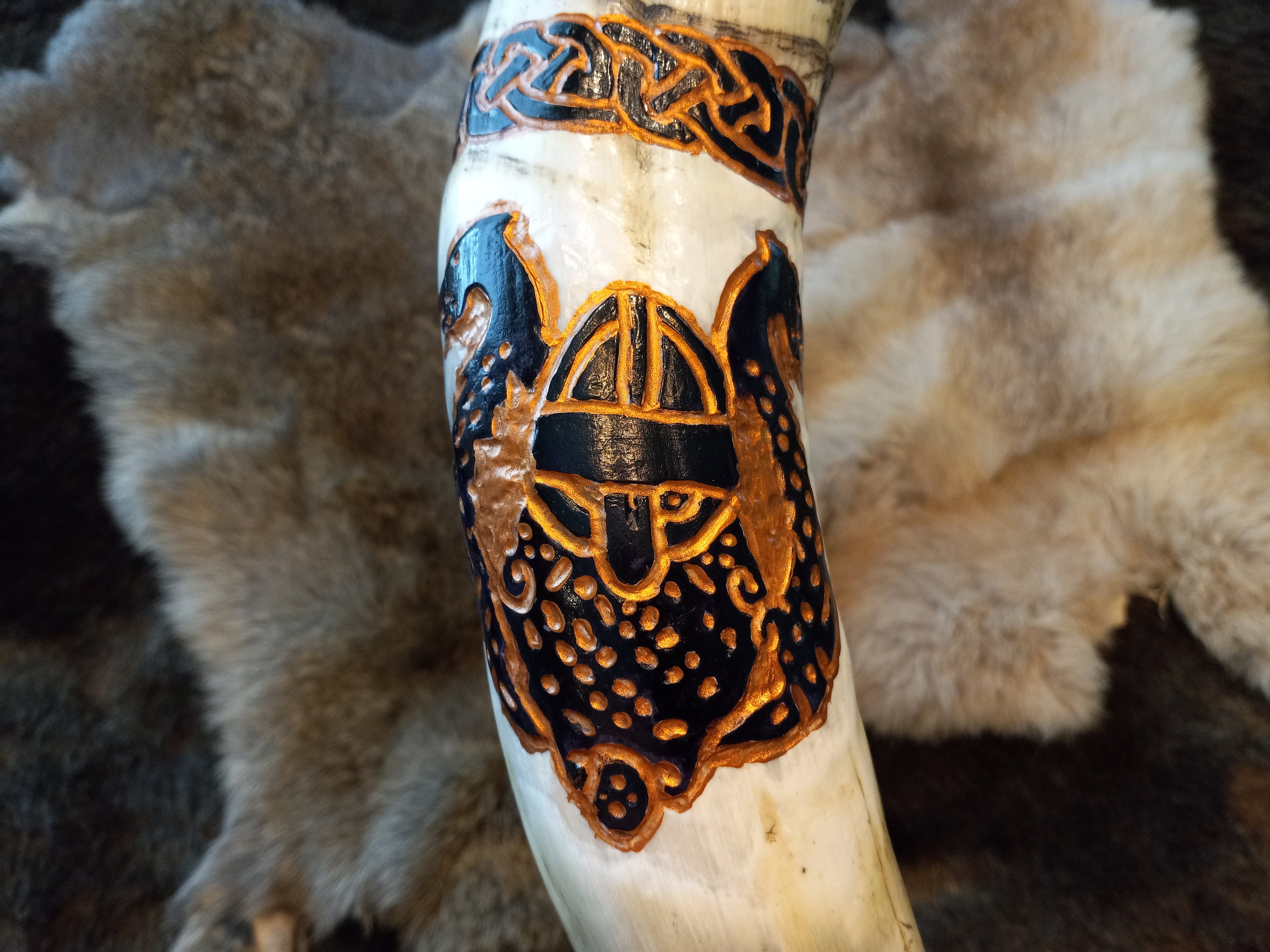 Custom Hand Carved Drinking Horn Made-to-order - Etsy