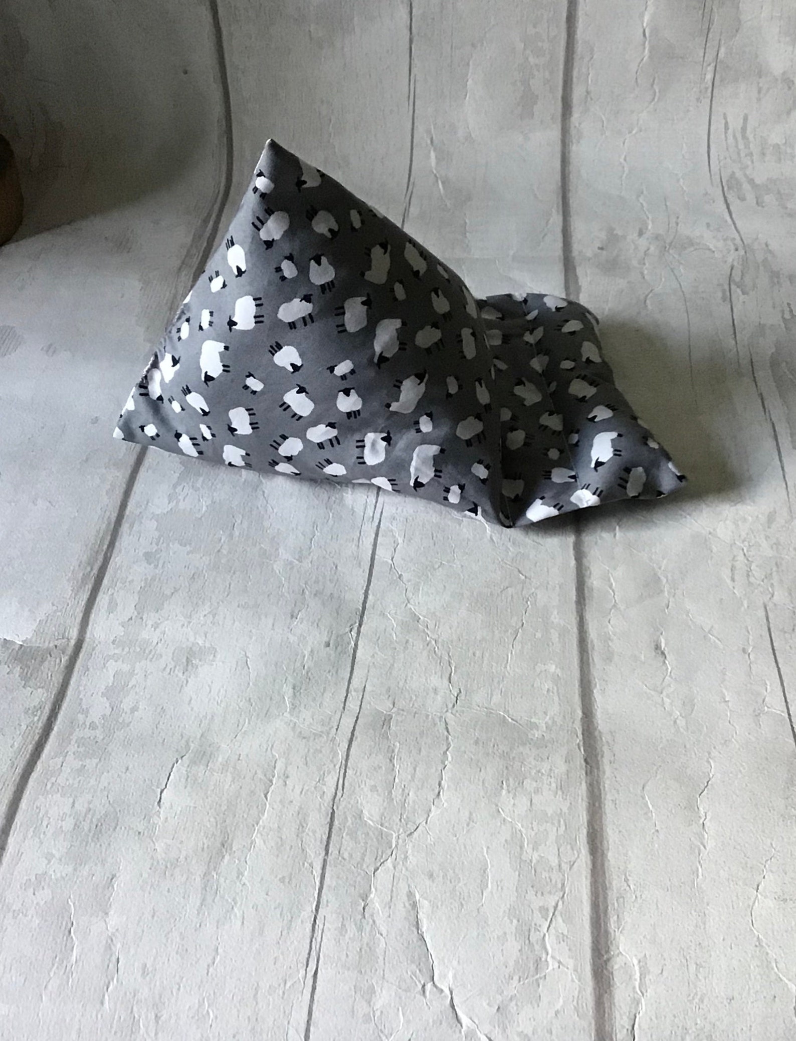 Mobile Phone Stand Sheep, Phone Beanie, Sheep Themed, Kindle Stand ...