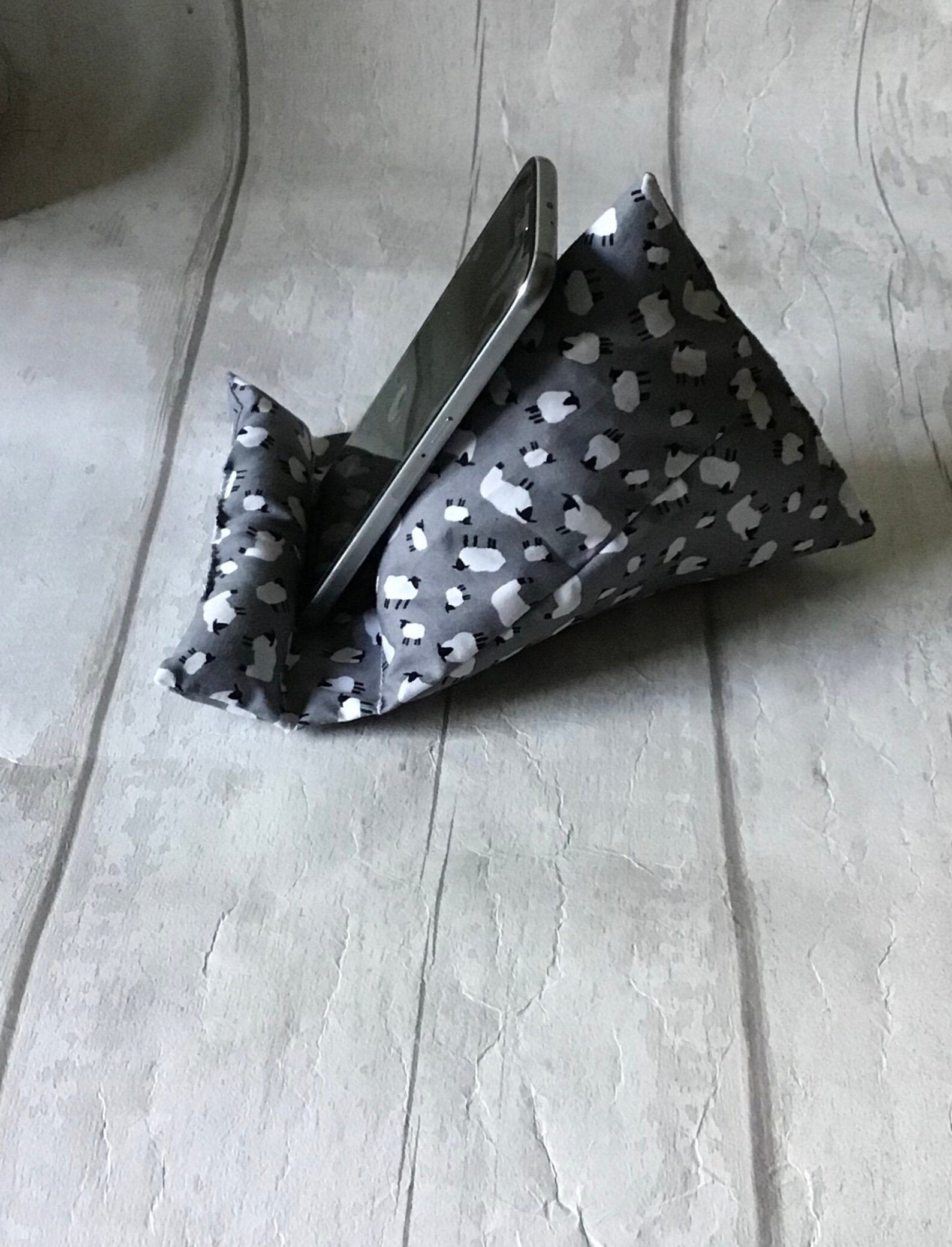 Mobile Phone Stand Sheep, Phone Beanie, Sheep Themed, Kindle Stand ...