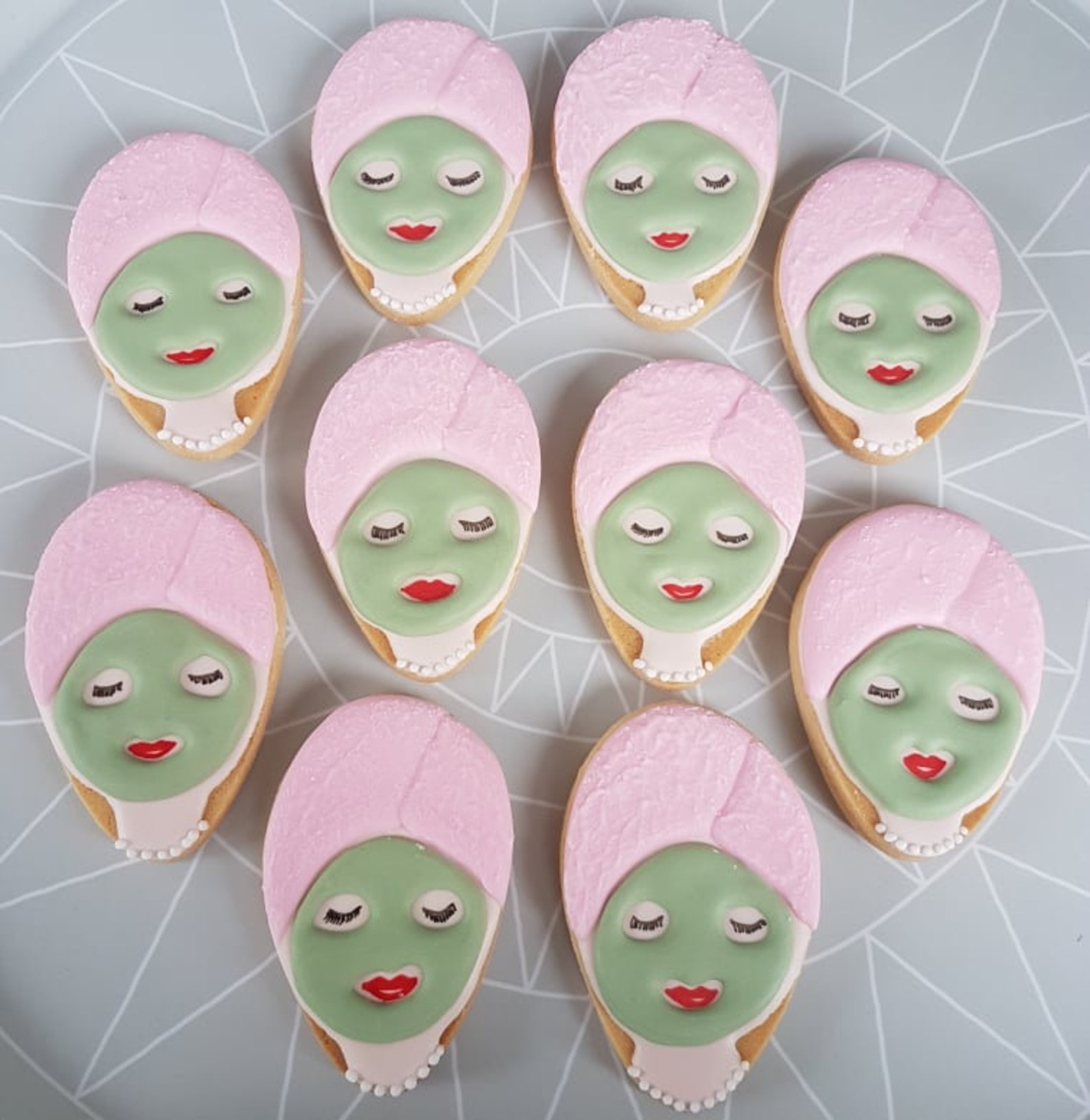 10 Hen Party Cookies/ Party Favours / Spa Cookies / 10 Face - Etsy UK
