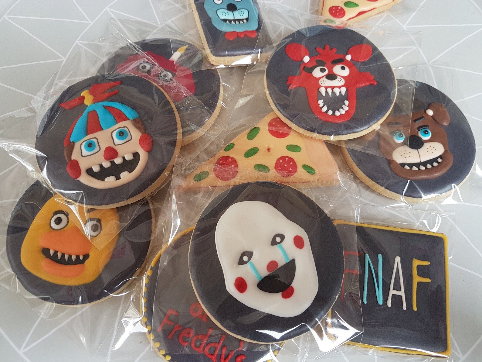 Five Nights at Freddy's Themed Cookies / 10 Iced Cookies / | Etsy UK