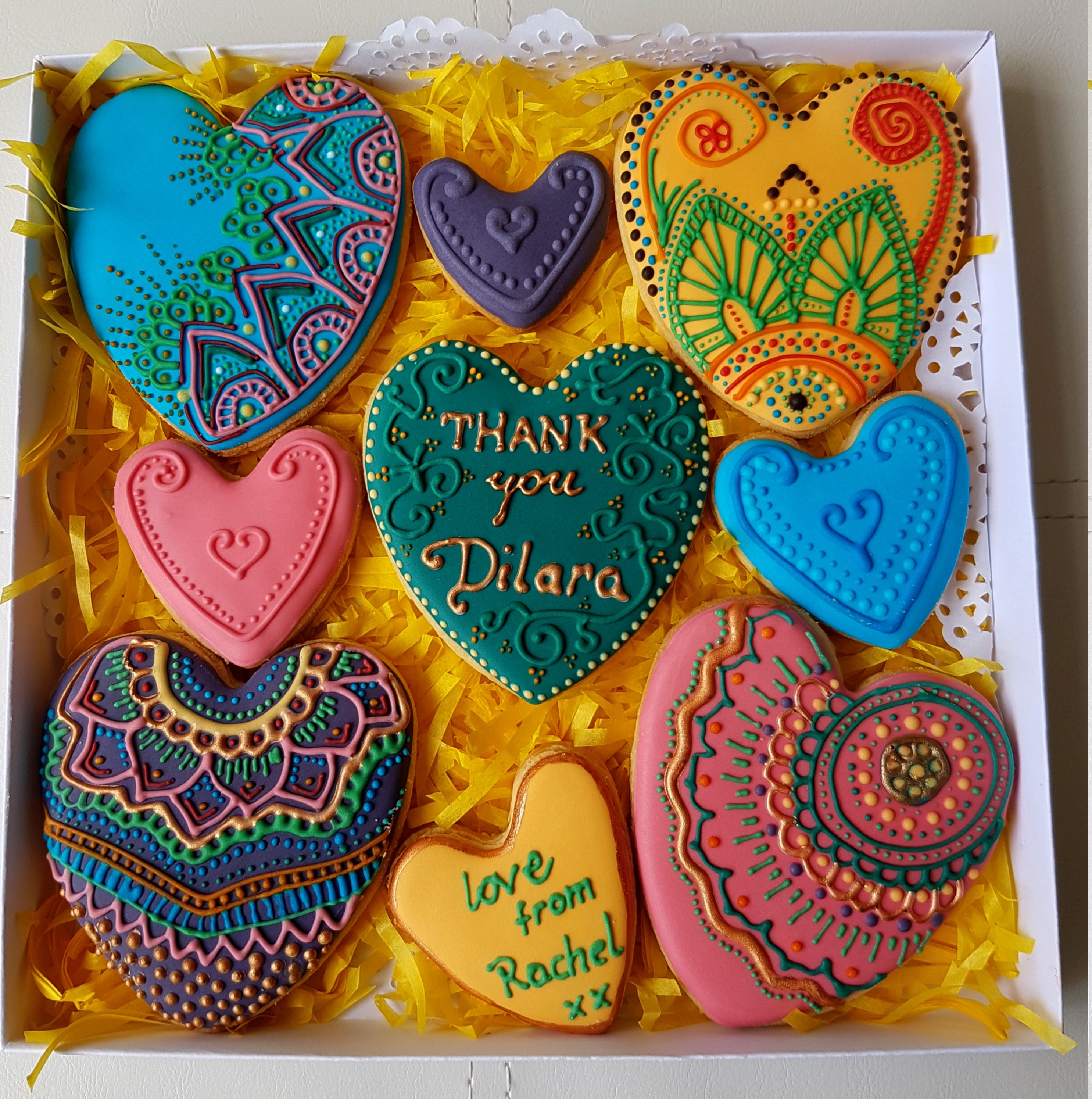 Henna-style Decorated Cookies / Indian Bollywood Henna Mehndi Biscuit ...