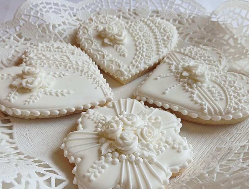 12 Lace Cookie Wedding Favors, Royal Icing Sugar Cookies - Etsy