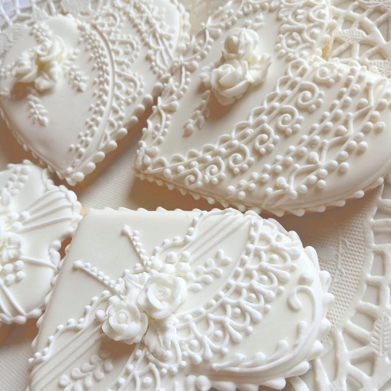 12 Lace Cookie Wedding Favors, Royal Icing Sugar Cookies - Etsy
