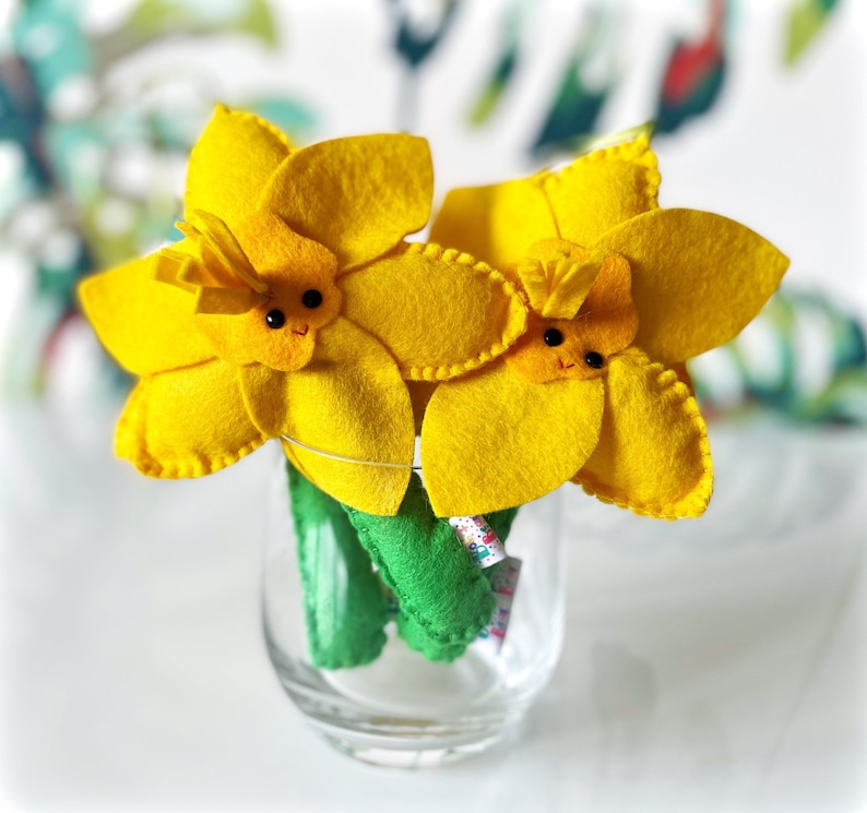Felt daffodil daffodil decoration hanging daffodil felt | Etsy