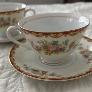 Rare and Beautiful Vintage Set of Two (2) Diamond China Footed Teacups ...
