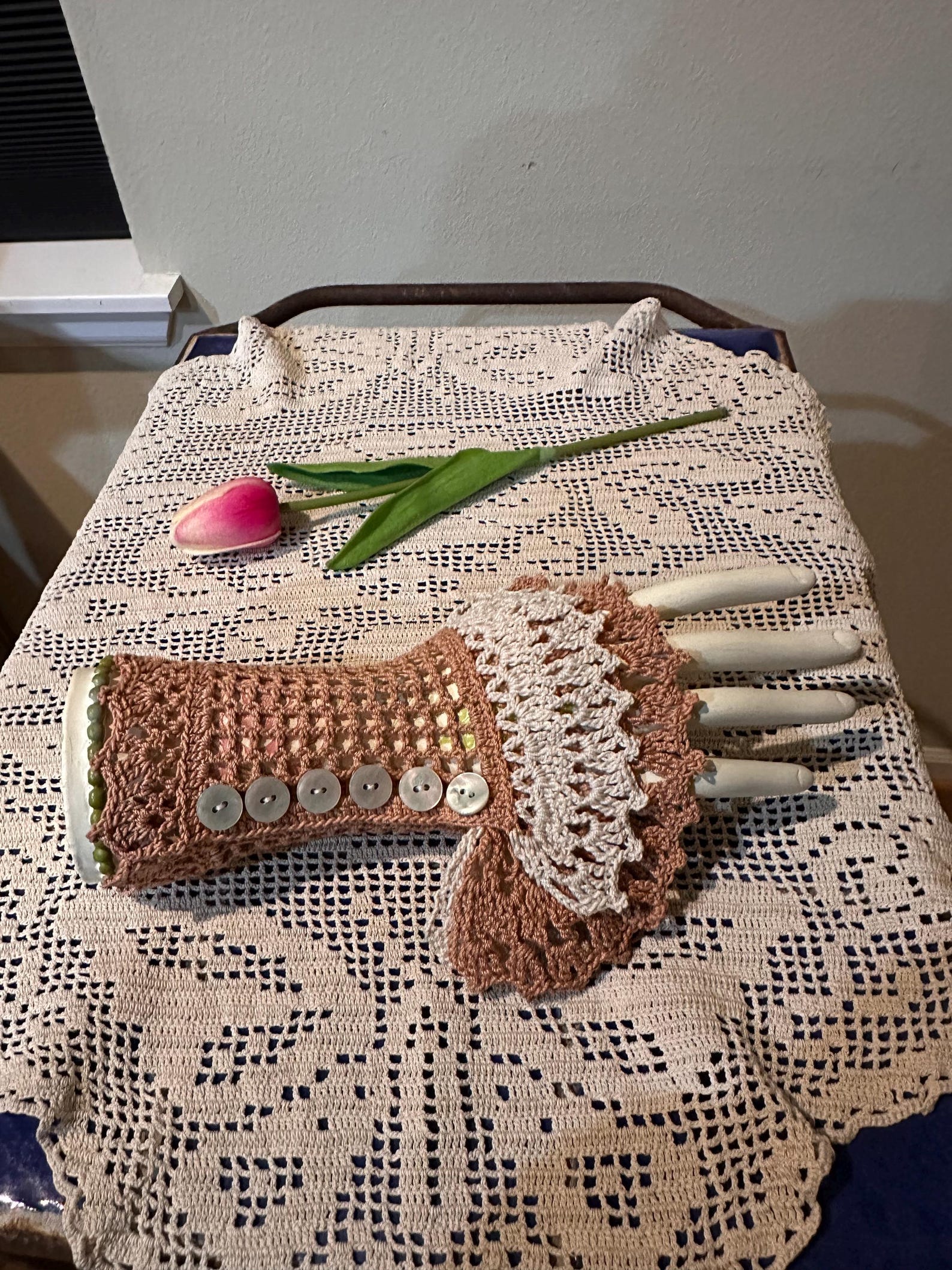 Crocheted Fingerless Mitts / Frilled & Ruffled Lace Cuffs - Etsy