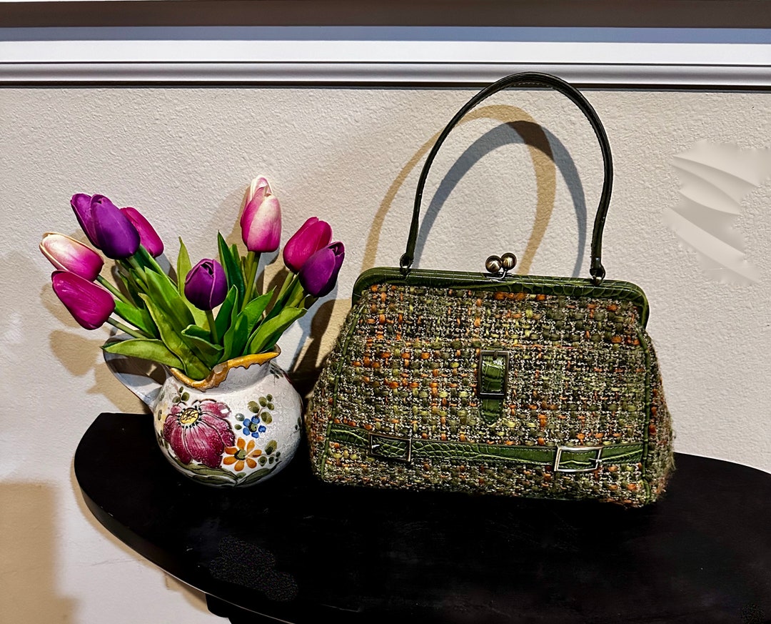 Green Tweed Handbag / Ladylike Vintage Frame Purse by the Limited ...