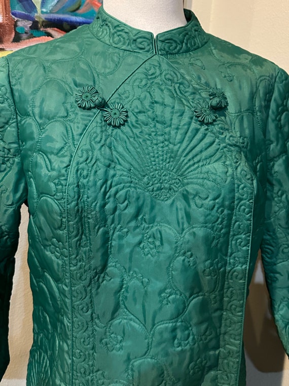 1970s Green Scallop Shell Quilted Lounging Robe or Ev… - Gem