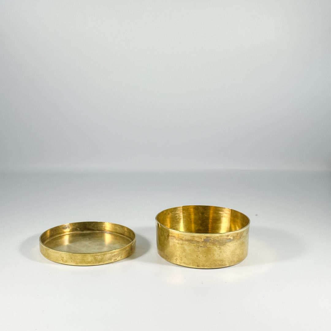 Vintage Mid Century Round Brass Pill Box or Trinket Box or Coin Box ...