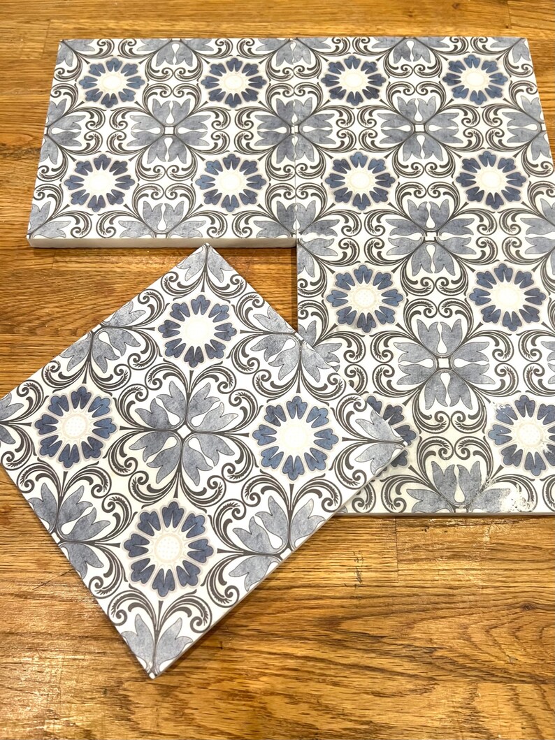 6x6 Manolo Collection Marble Decorative Tile With Blue Floral Pattern ...