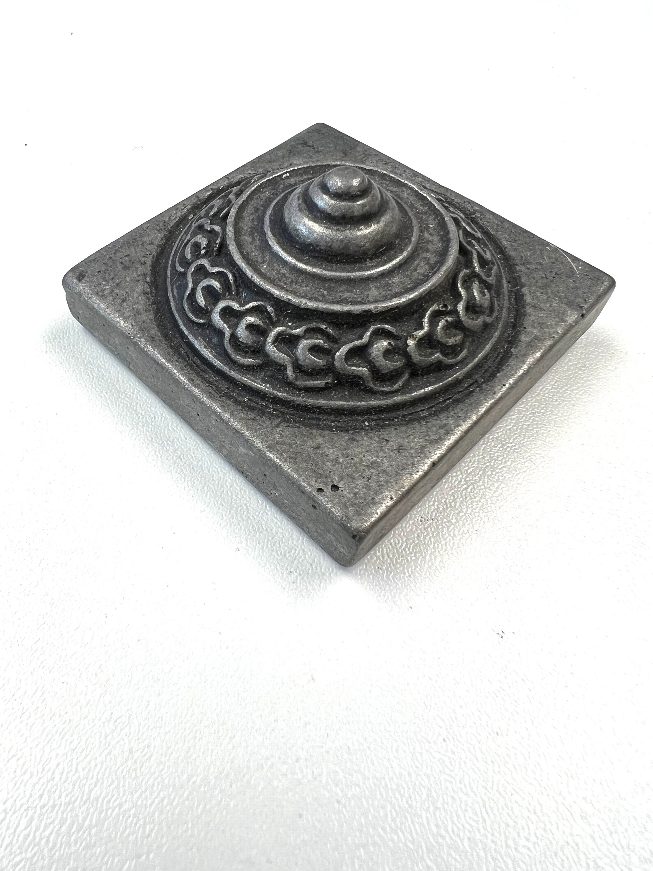 2x2 Silver Metal Handmade Spiral Dimensional Resin Decorative Insert ...