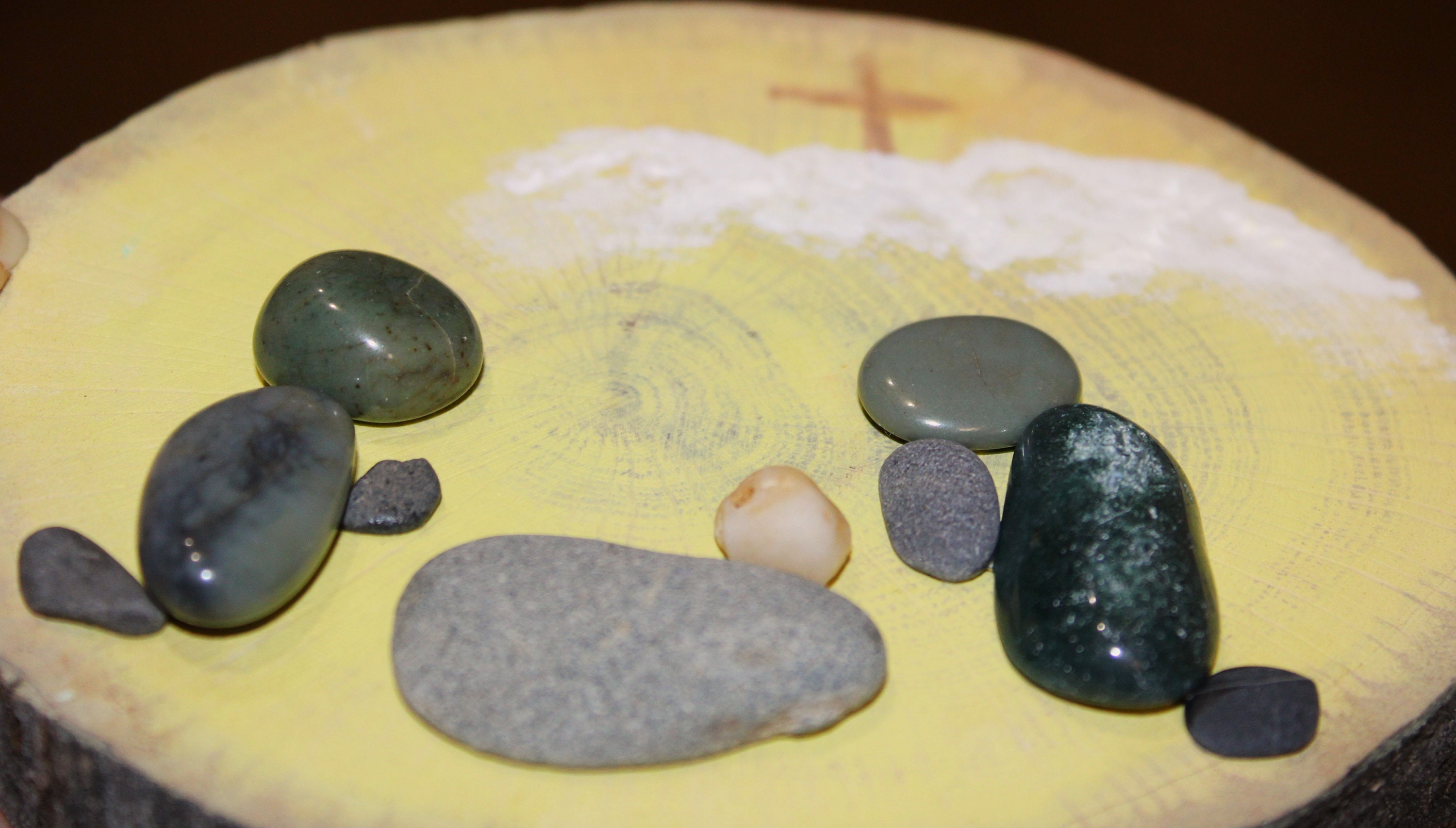 Pebble Art - Birth of Jesus to Crucifixion - Etsy
