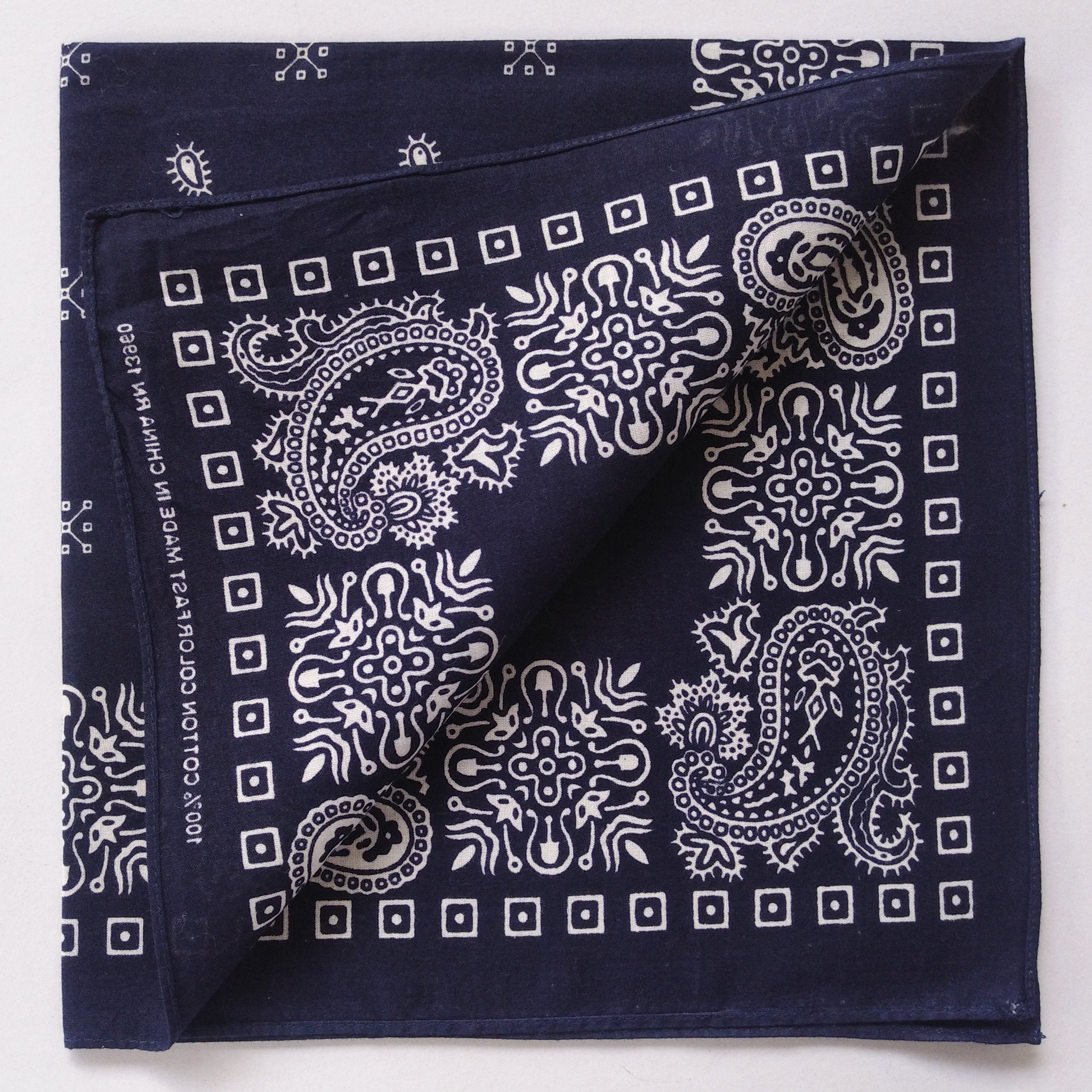 Paisley Indigo Bandana 20 X 21 Inches Color Fast 100% Cotton, RN13960 ...