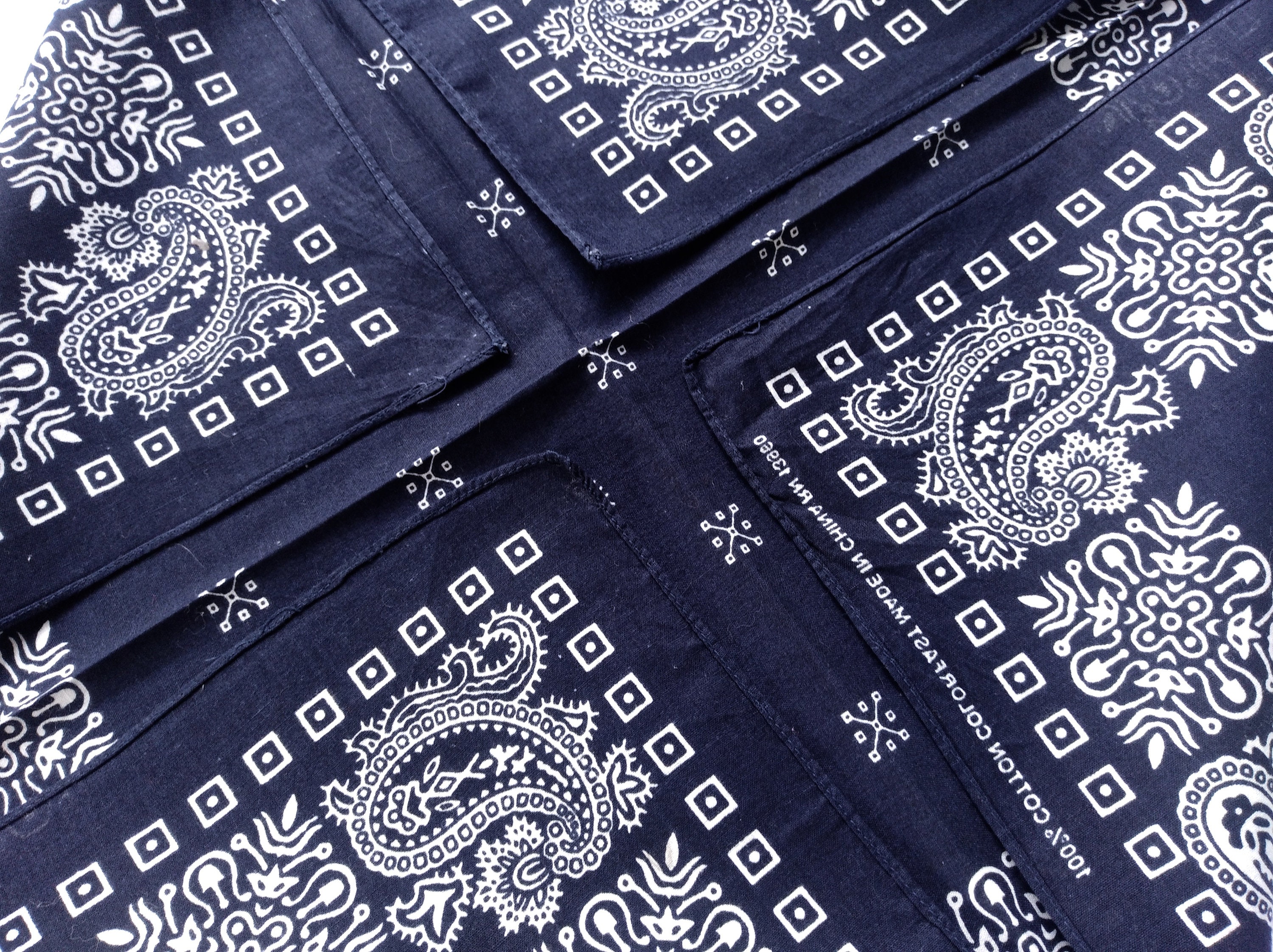Paisley Indigo Bandana 20 X 21 Inches Color Fast 100% Cotton, RN13960 ...
