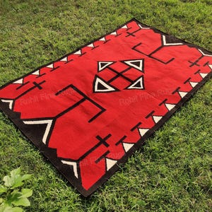Handwoven Wool Navajo Rug Southwestern Pattern Native American Style ...