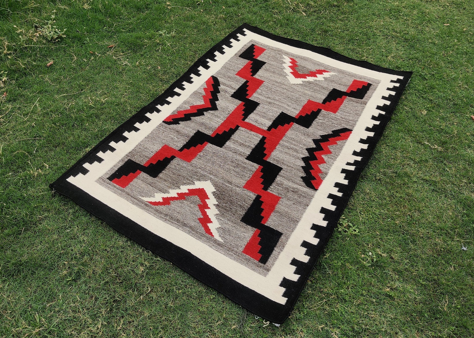 Handwoven Navajo Rug Geometric Pattern Free Shipping Native American ...