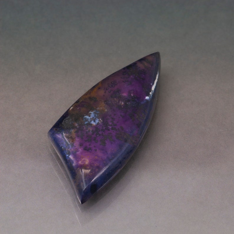 Tiffany Stone Freeform Triangle Deep Purple Color Finished Both Sides ...