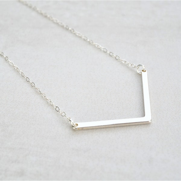 V Necklace - Etsy
