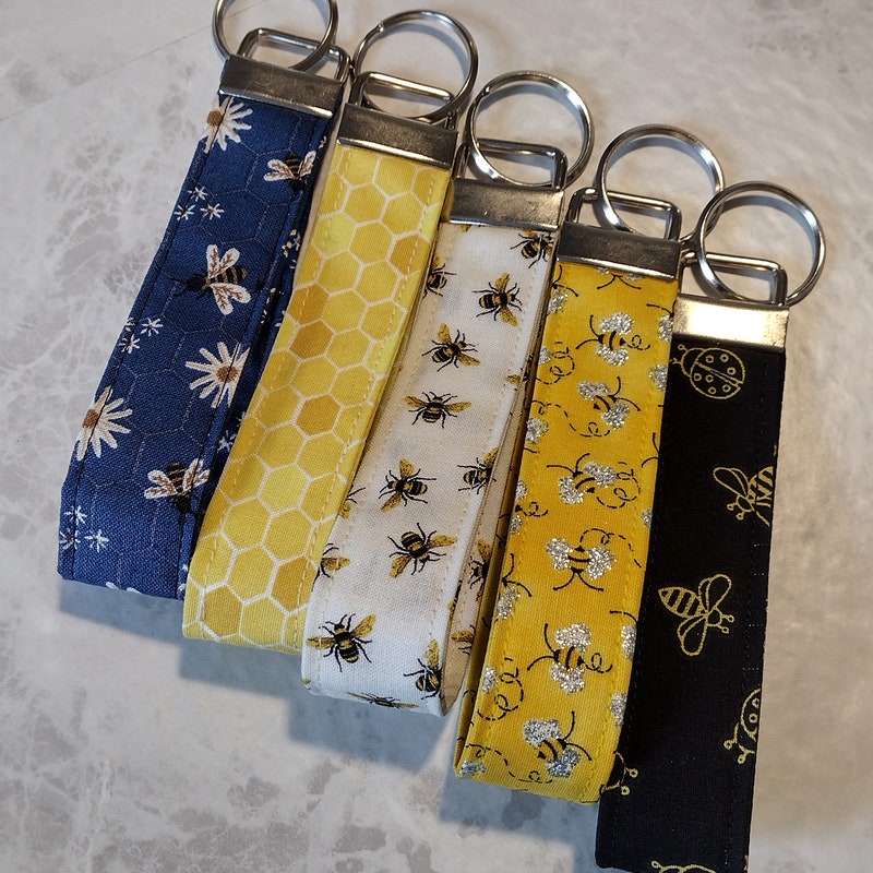 Leather Bee Key Chain - Etsy