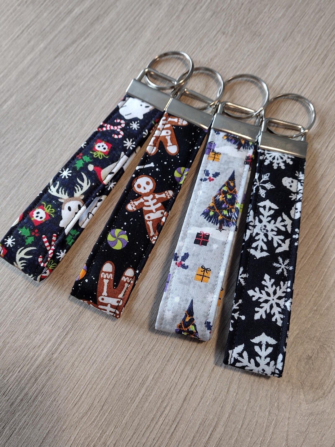 New Creepy Christmas Key Fob Collection - Skulls Wristlets - Gothmas ...