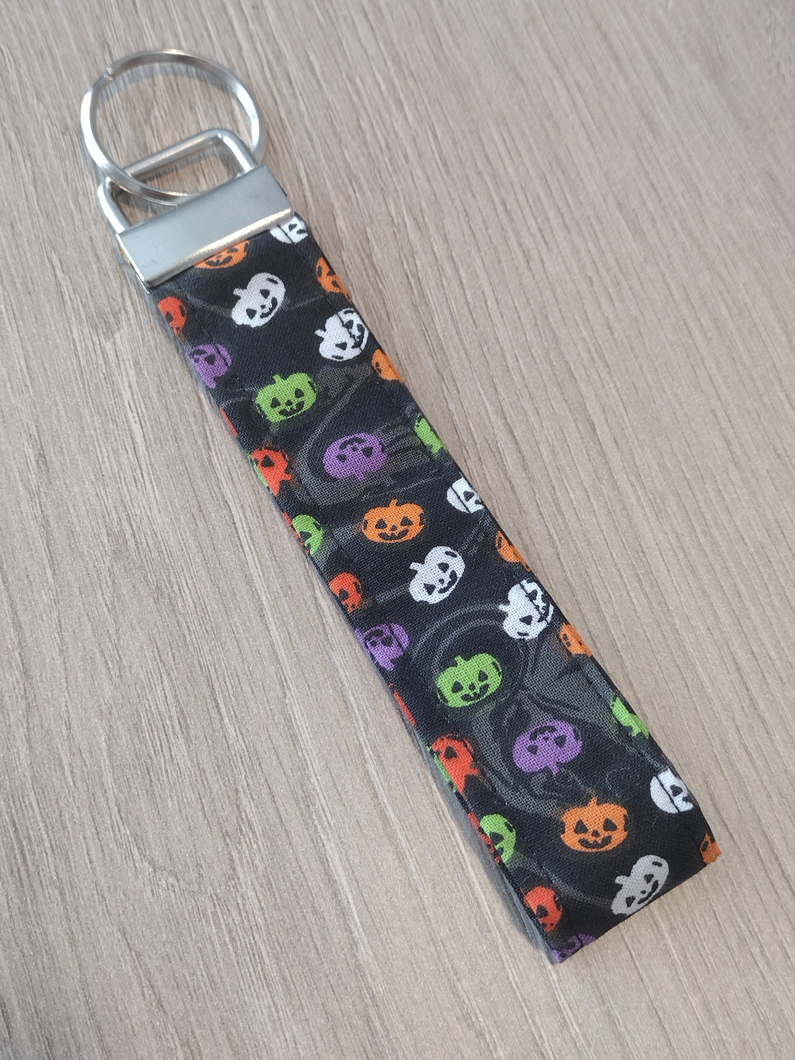 Halloween Pumpkins Key Fob - Jack O Lantern Key Chain - Pumpkin Patch ...