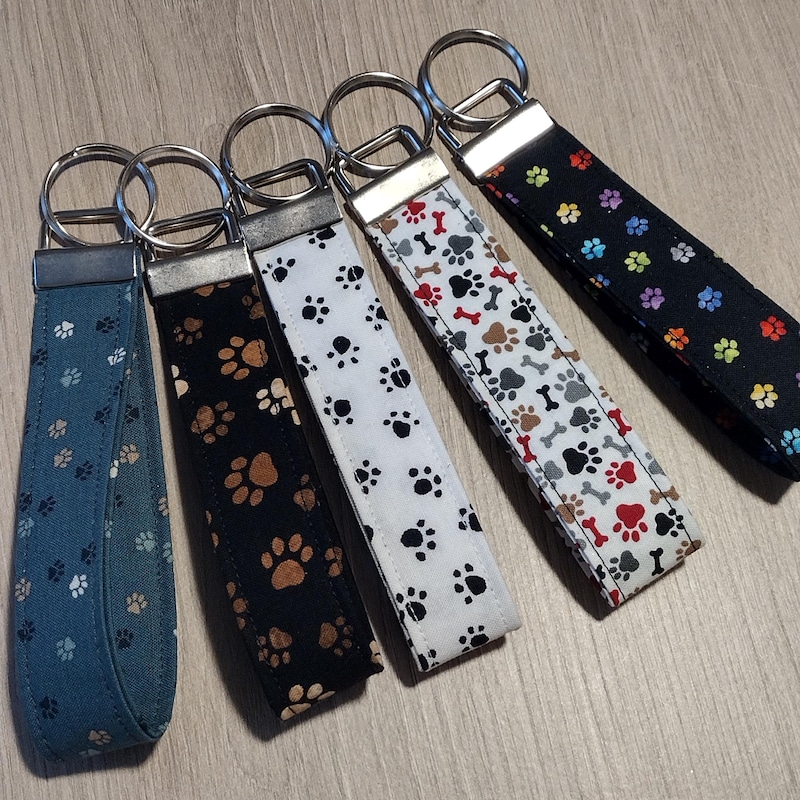 Cat and Dog Wristlets - Etsy