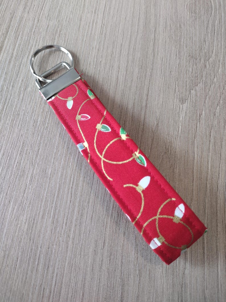 Christmas Trees and Lights Fabric Key Fob: Holiday Wristlet Keychain - Etsy