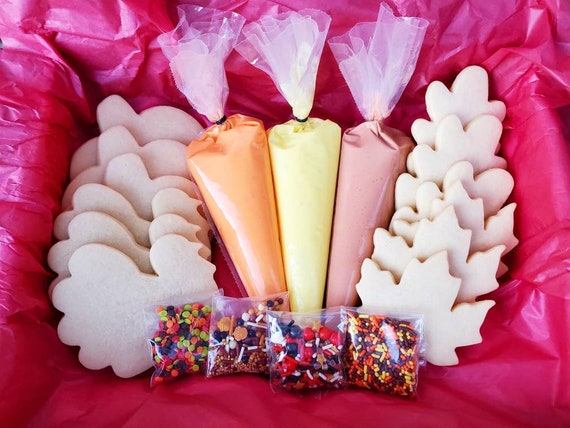 Best Fall Cookie Decorating Kits - Mom. Wife. Busy Life.