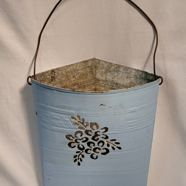 Tin Vase - Etsy