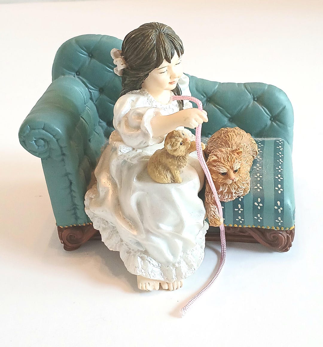 Playful Kitten - Sandra Kuchs Treasure Series for Goebel - 1997 - Mint ...