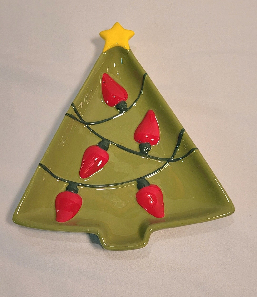 Hallmark Cheese Plate Christmas Tree - Vintage - Green, Red, Yellow ...