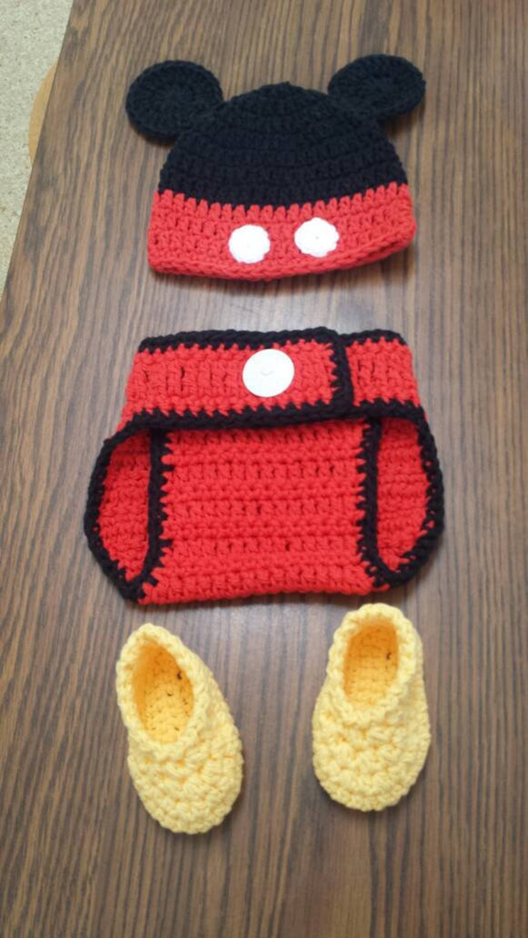 Mickey Mouse Baby Hat | Crochet Booties and Diaper Cover | Crochet Baby ...