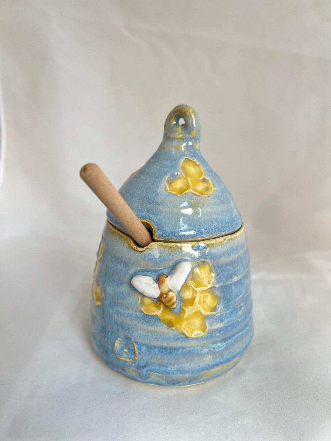 Handmade Ceramic Honey Pot, Bee Skep Design, Beekeeper Gift - Etsy