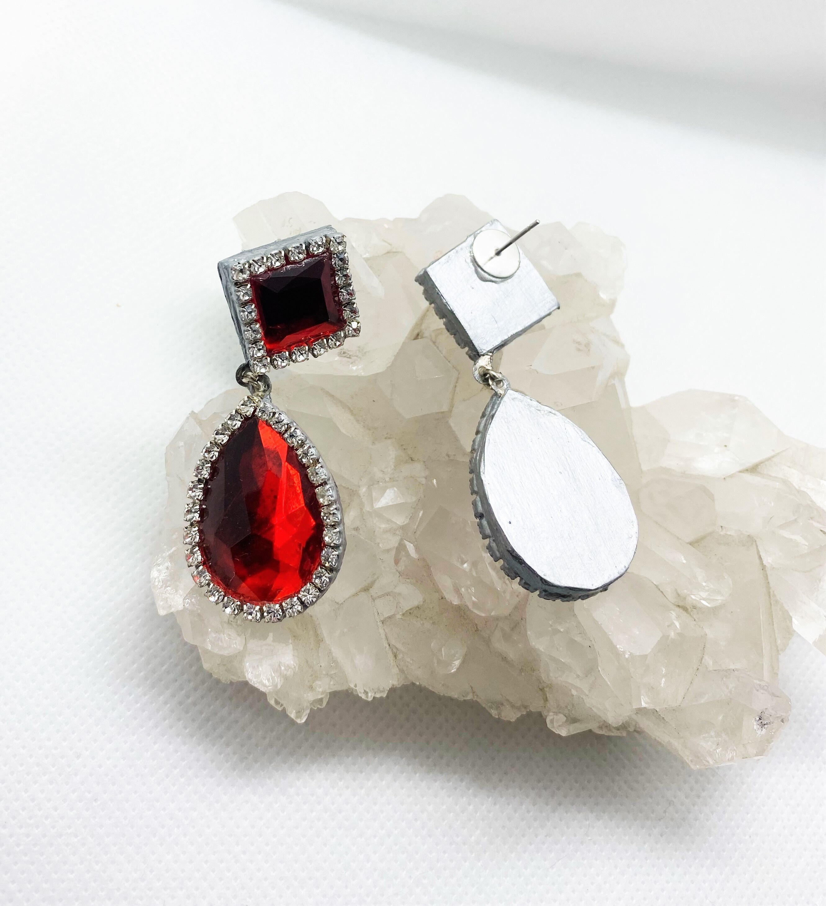 OUTLANDER Season Two Themed Red Crystal Versailles Earrings | Etsy