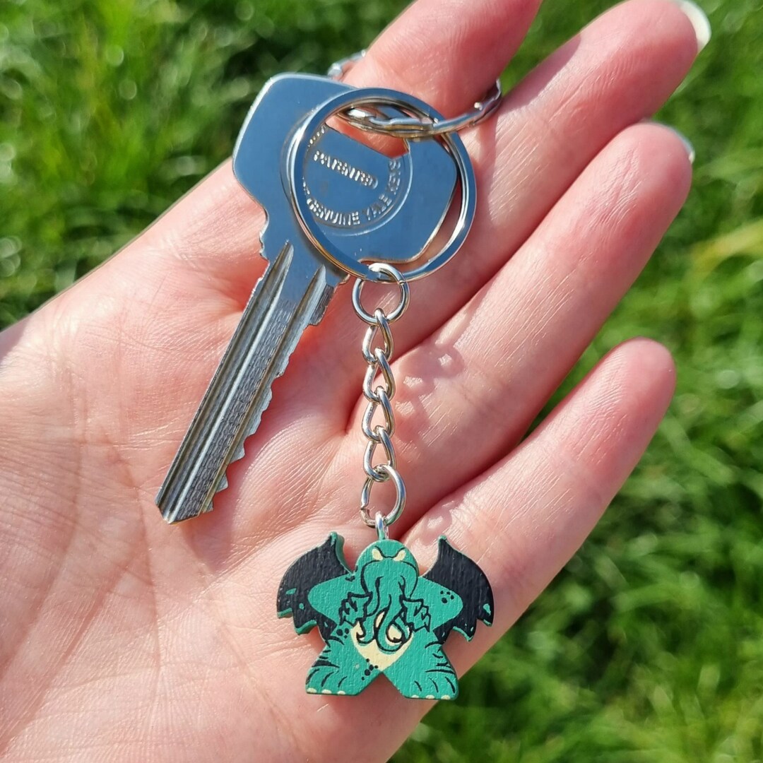 CTHULHU MEEPLE KEYCHAIN// Board Game Geeky Gifts, H P Lovecraft, Green ...