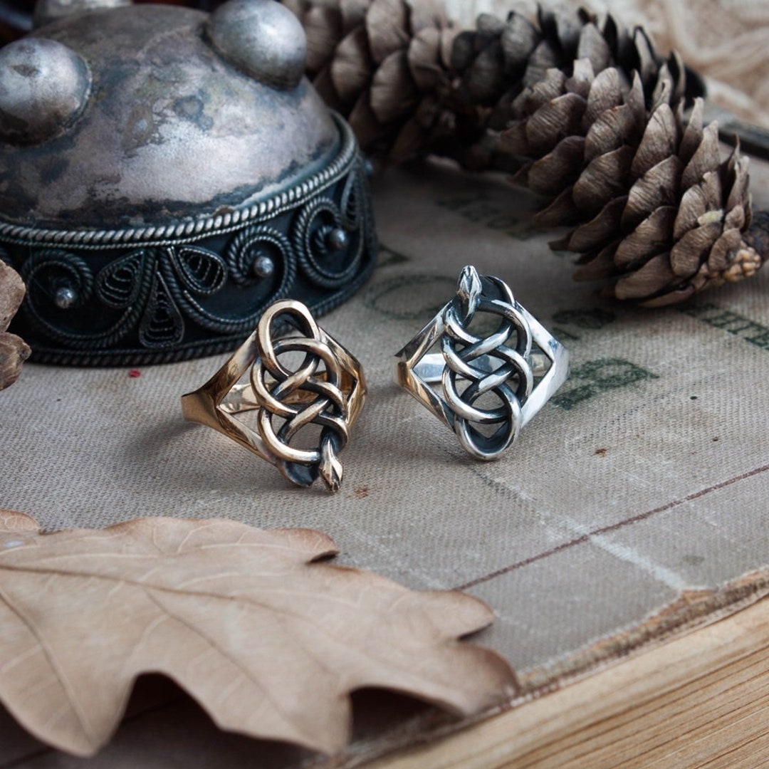 Handcrafted Snake Ring, Viper School Ring, Gothic Ring, Magic Ring ...