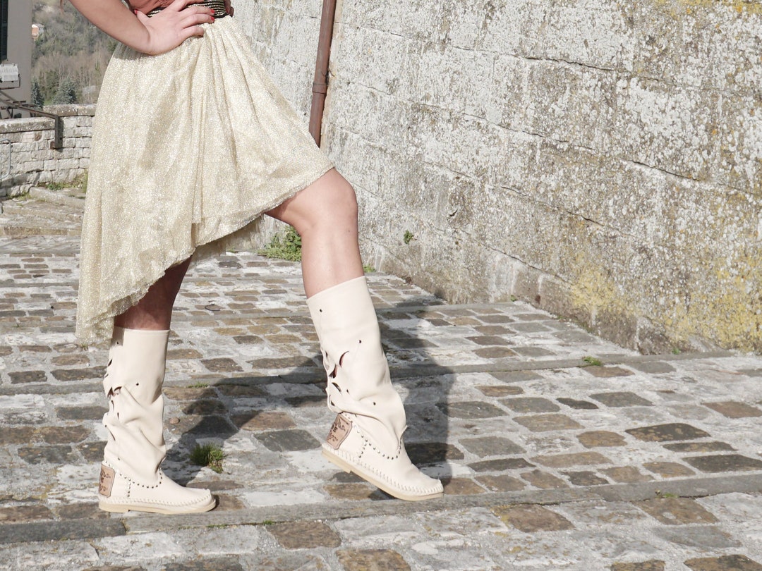 Article FIORE Milky White Leather Inca Boots Hippie - Etsy